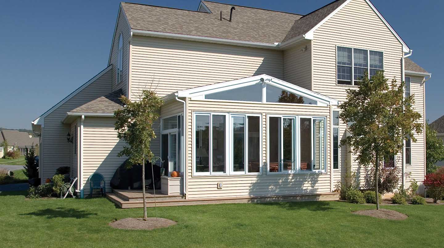 Traditional Sunroom Pictures & Ideas | Patio Enclosures